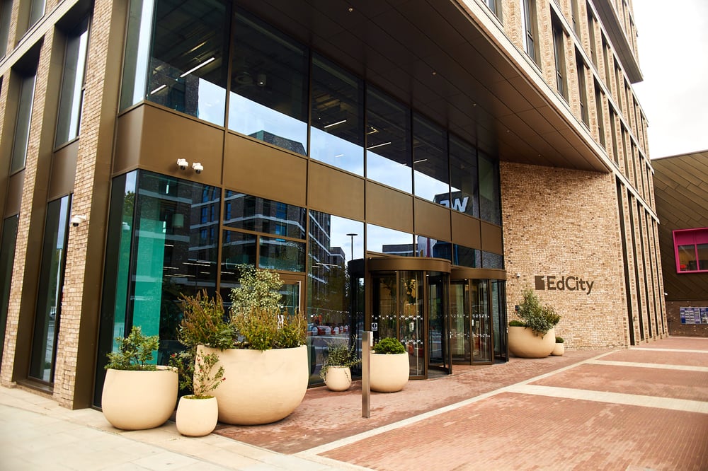 1EdCity: Flexible office space, meeting rooms and hot desking in White ...
